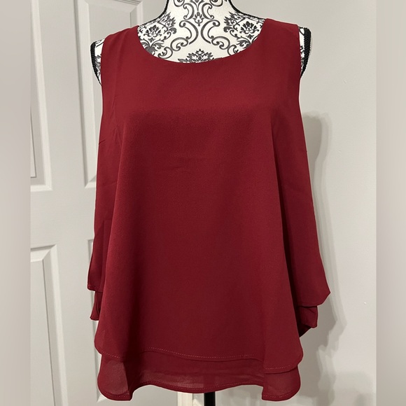 Paper Denim & Cloth | Tops | Nwt Paper Crane Size Medium Burgundy ...